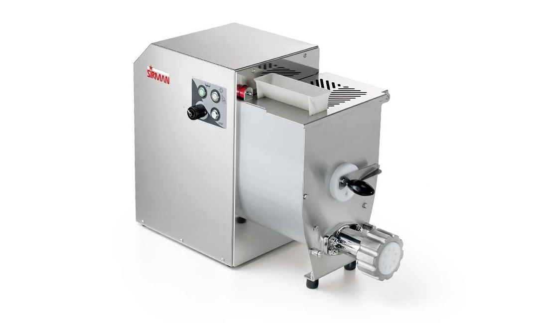 Italian excellence obtained through precise and reliable pasta machines ...