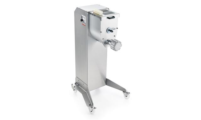 Italian excellence obtained through precise and reliable pasta machines ...